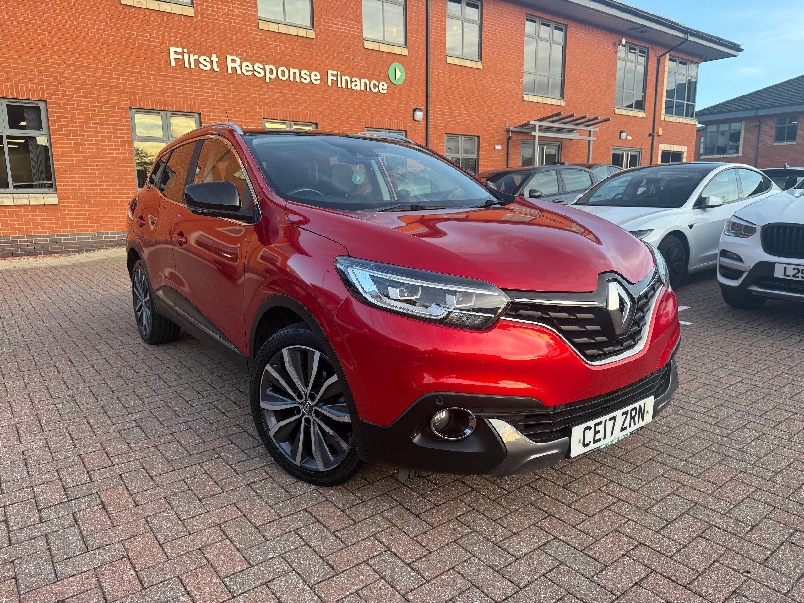 Used 2017 Renault Kadjar 1.5 dCi Signature Nav SUV 5dr Diesel Manual ...